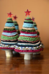 How to make fuzzy, cosy, wooly Christmas trees! – MakeArtLife